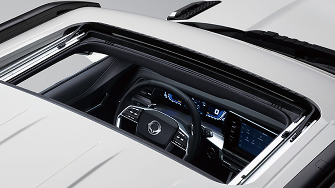 SSANGYONG TORRES: Versión TR223B LIMITED PLUS 1.5T 4WD 6AT BITONO 2024 ...